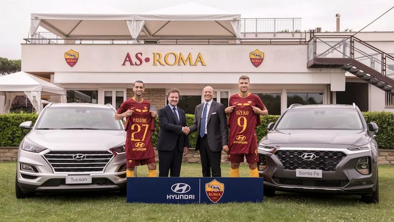 [FOTO e VIDEO] - Ufficiale, Hyundai è il nuovo back sponsor della Roma ...